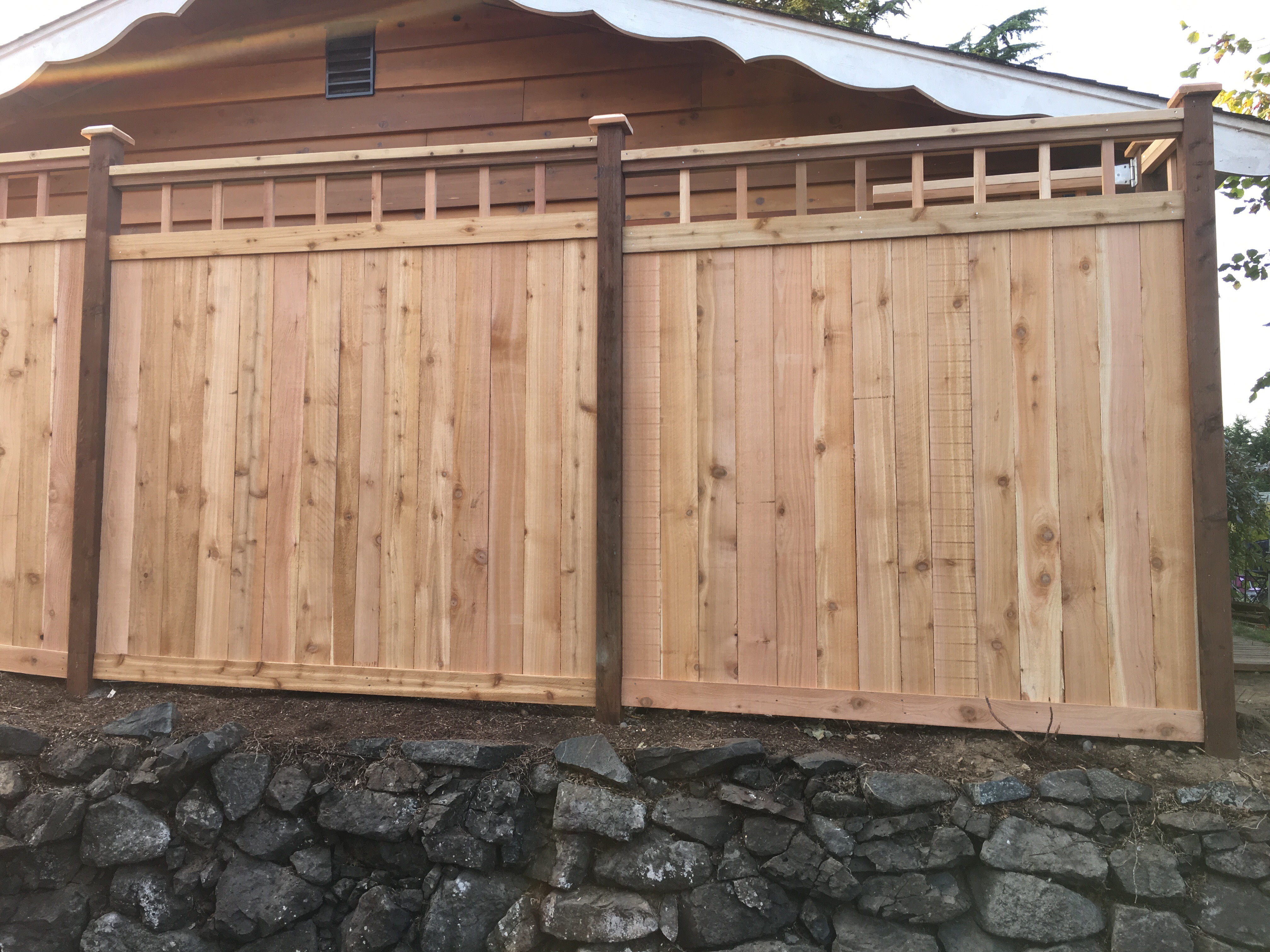 Full Panel Fence - InLine Fence LLC
