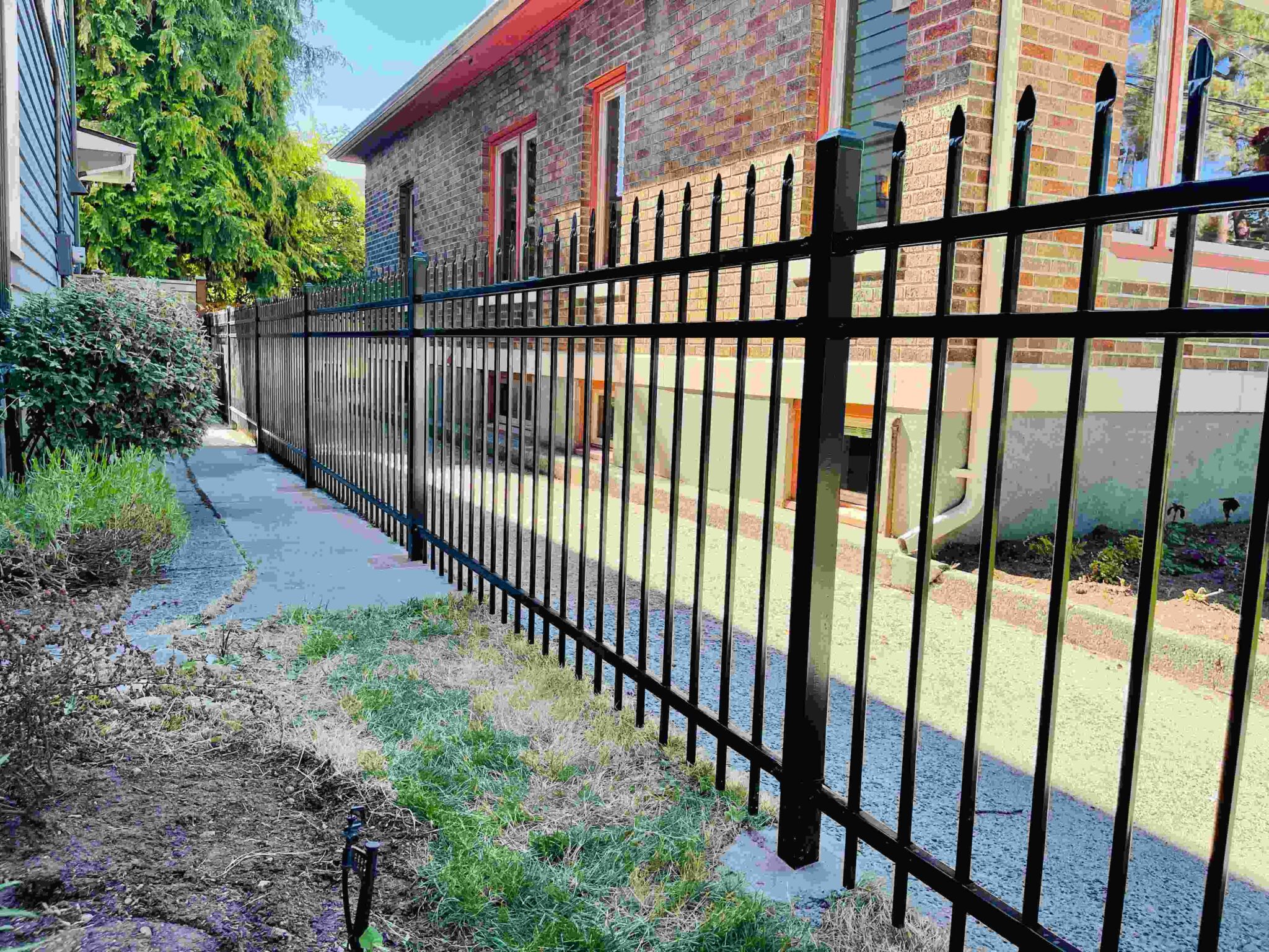 Residential & Commercial Fences in Seattle - Inline Fence LLC